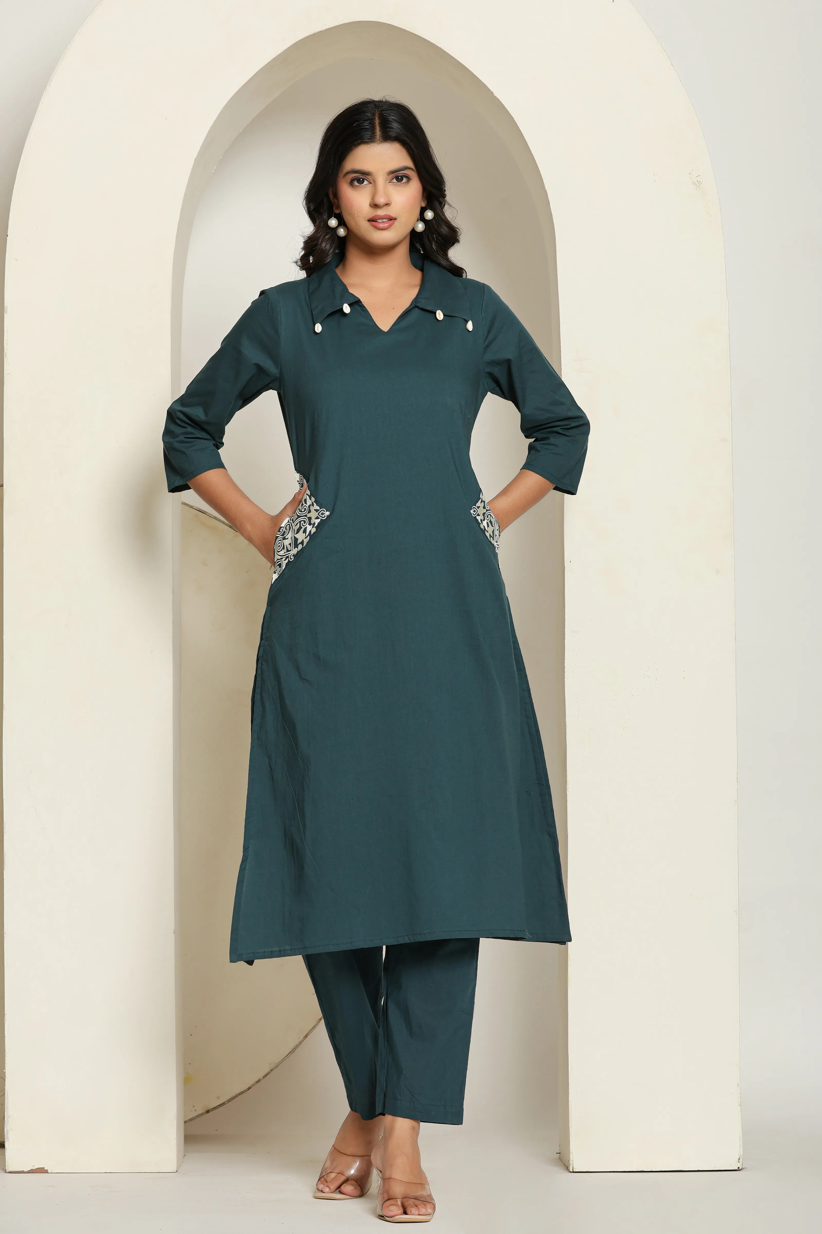 Cowrie-Shell Embellished Kurta Set with Embroidered Pockets – Kaftanize
